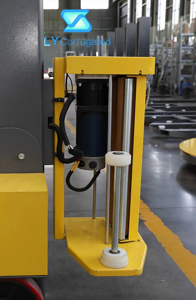 Self Propelled Pre Stretch Film Winding Machine 2400mm High For Packaging